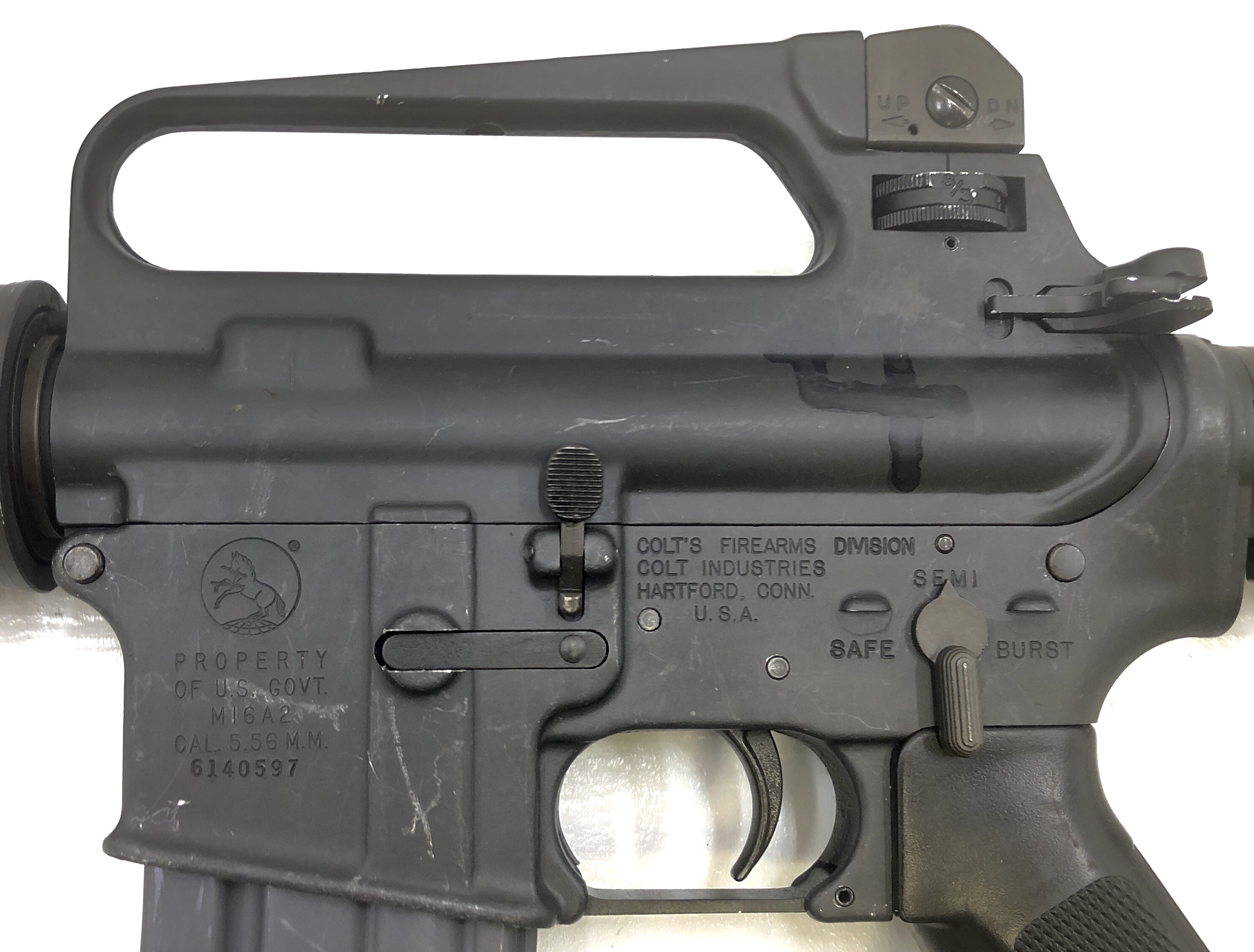 GS | Gun Auction: Rare US Property Marked Colt M16A2 5.56mm Machine Gun ...