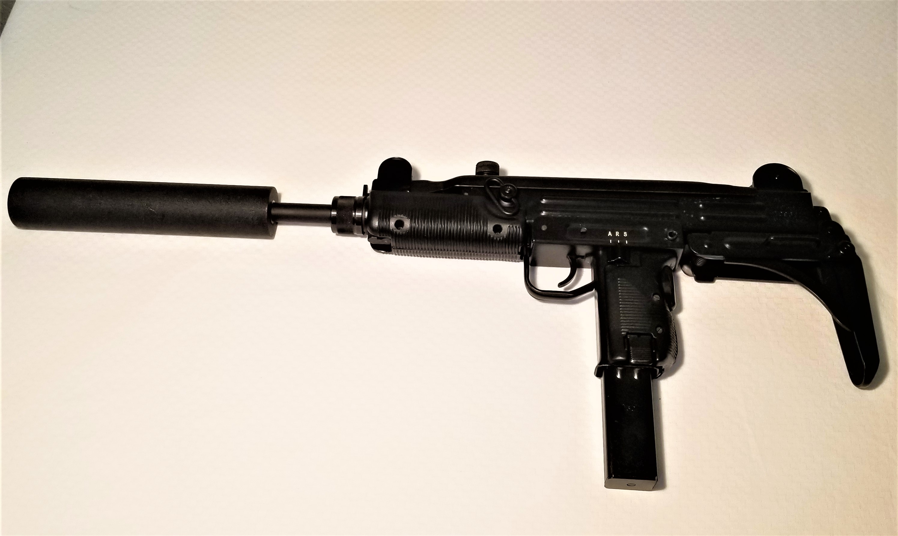GS | Gun Auction: IMI UZI SMG – Pre-May ’86 Dealer Sample