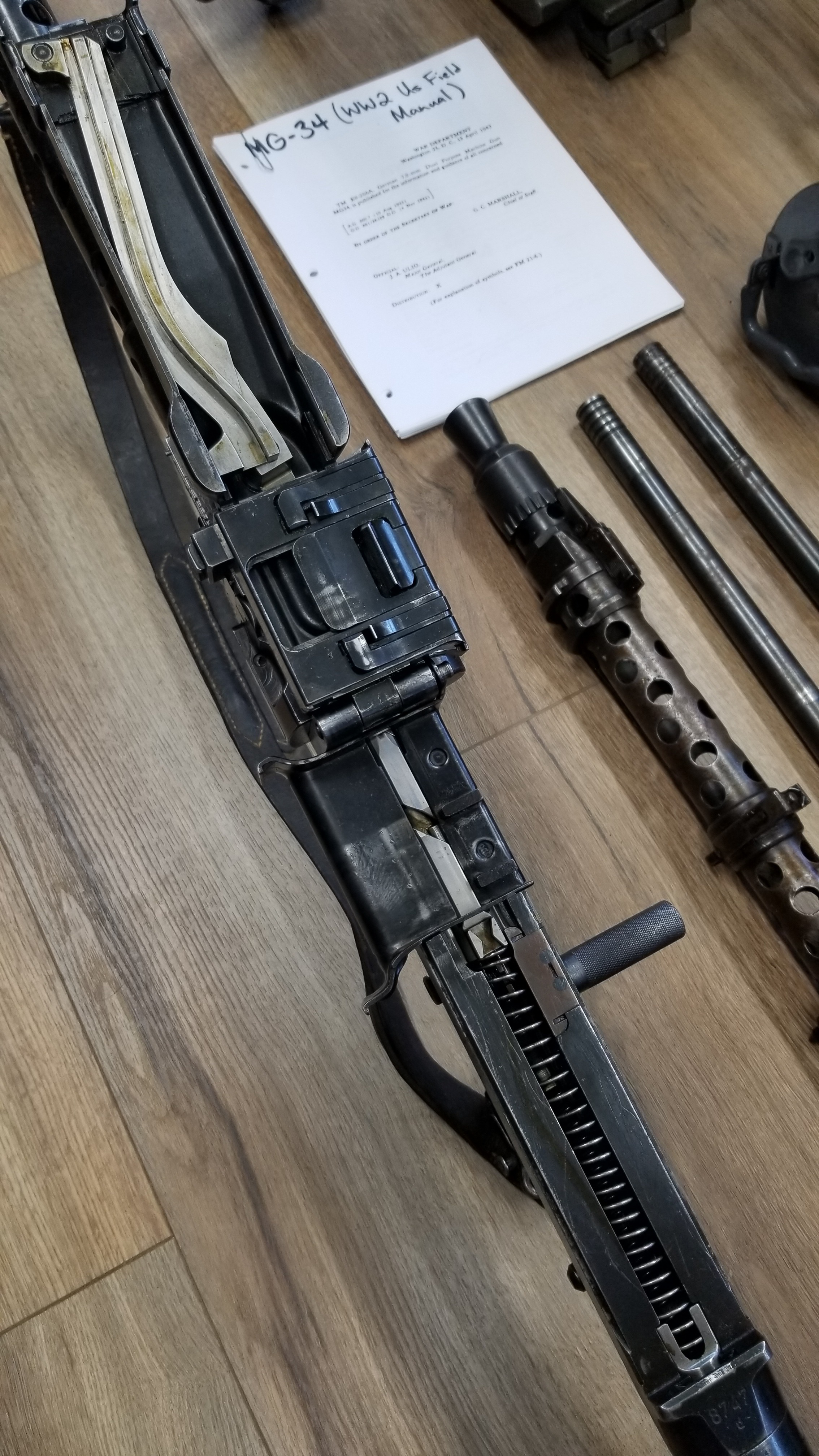 GS | Gun Auction: Pre-May 1986 Dealer Sample German MG-34 Machine Gun w ...