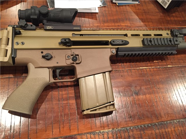 GS | Gun Auction: SCAR 17 with Trijicon ACOG TA31F