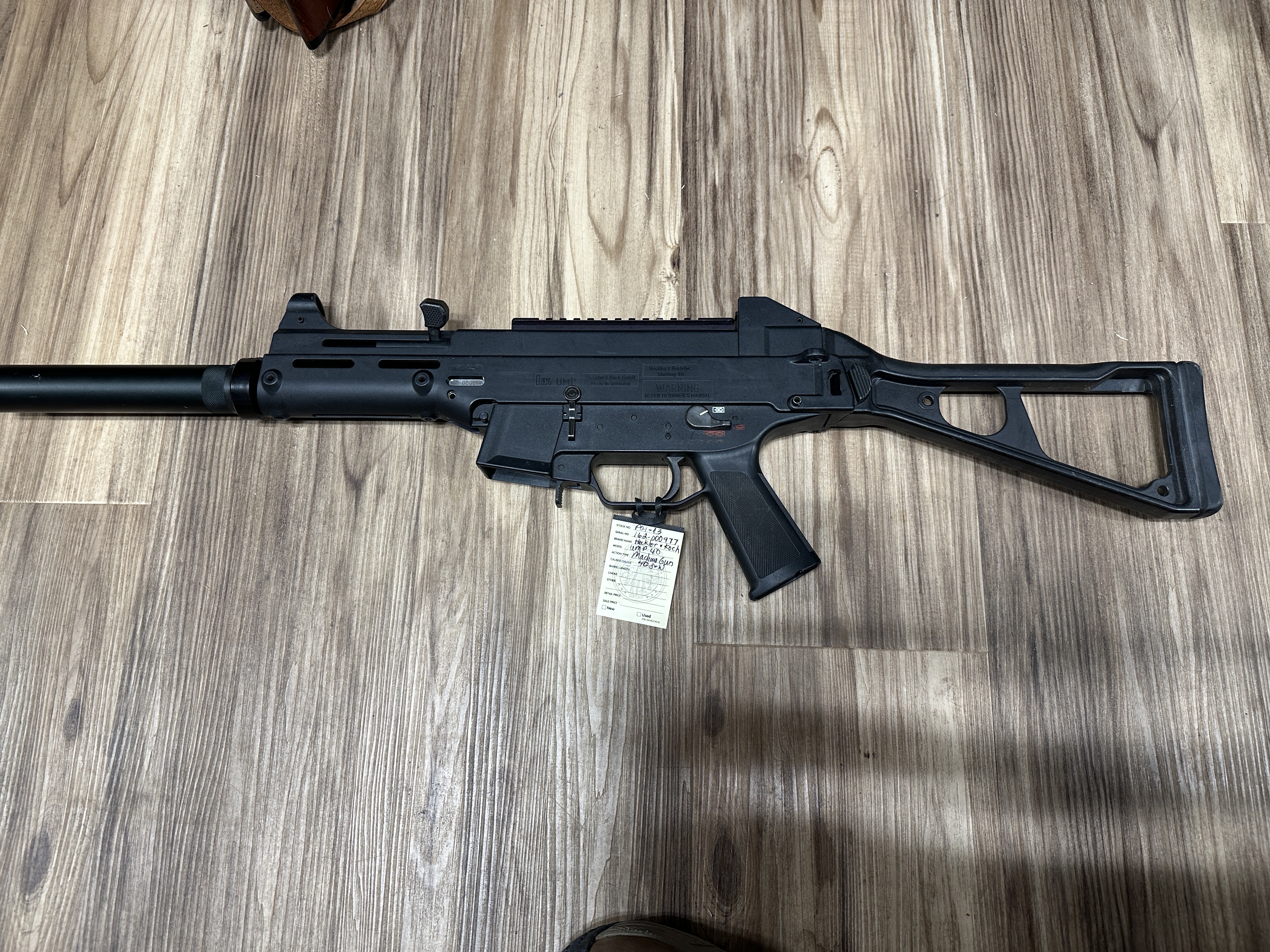 GS | Gun Auction: NO LAW LETTER POST SAMPLE FACTORY HK UMP40 w/SUPPRESSOR