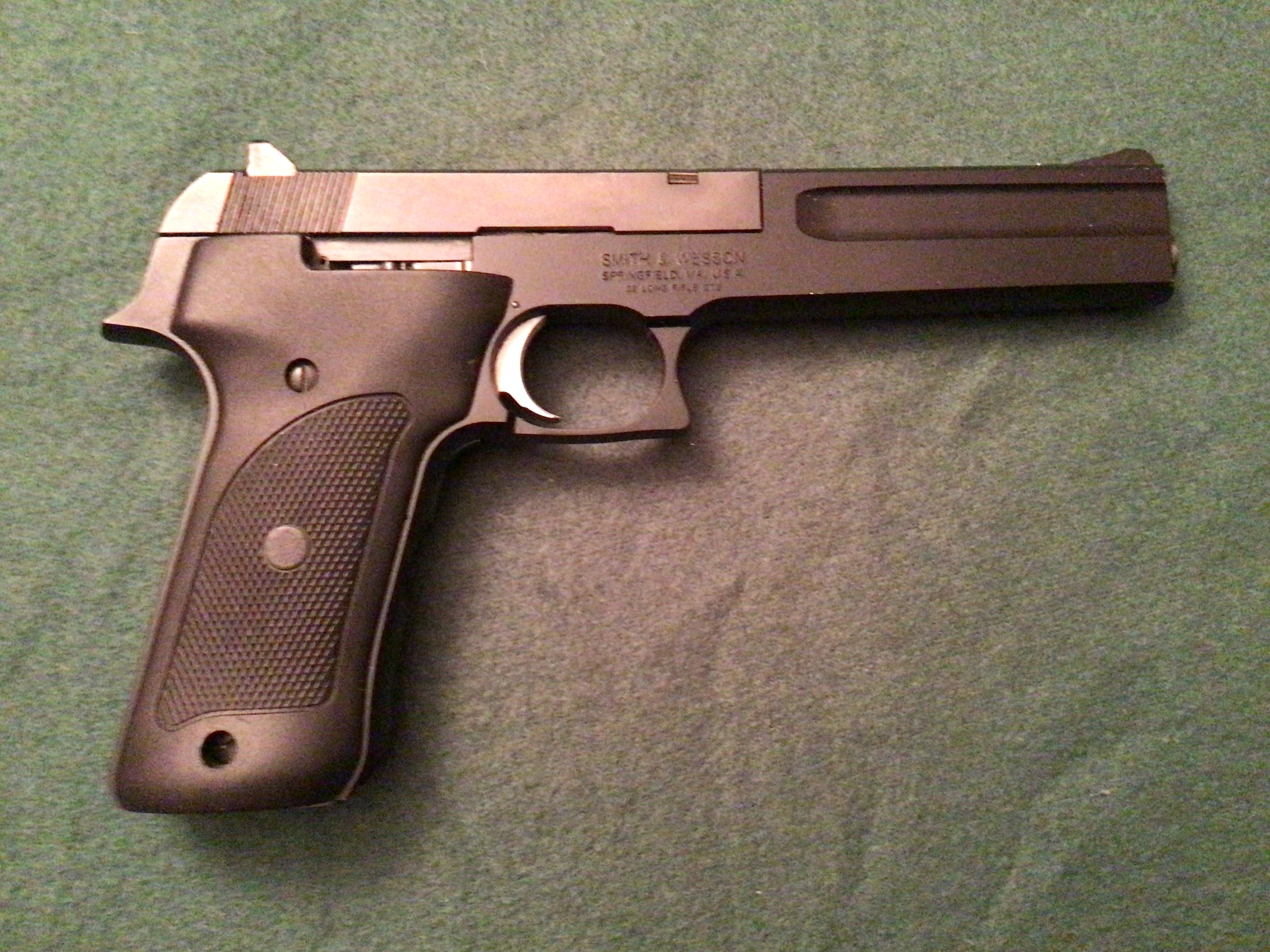 GS | S&W Model 422 .22LR