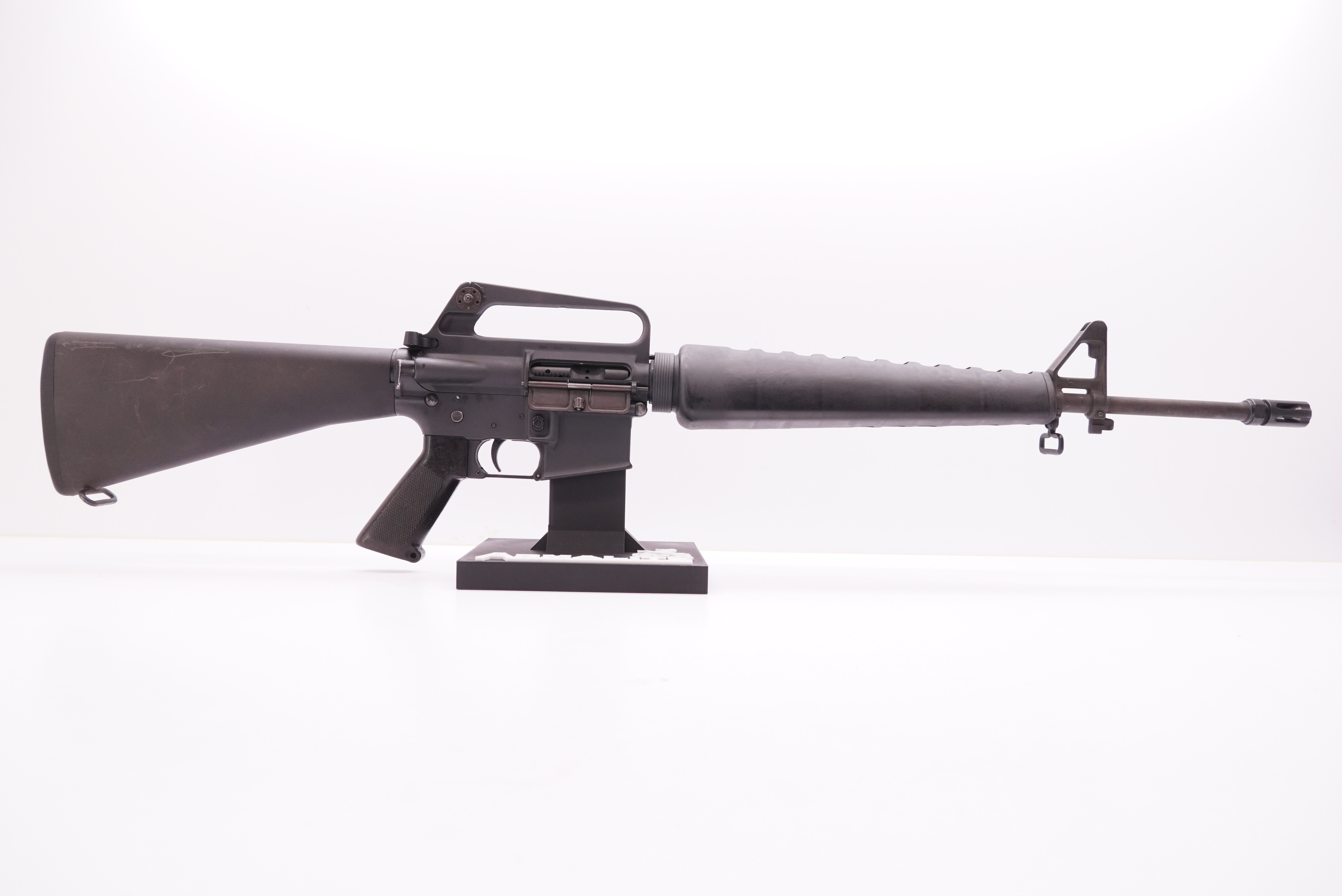 Archived Gun Listing: Colt M16A1 Machine Gun | GunSpot